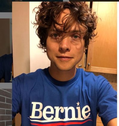 Douglas Smith - Net Worth, Wiki, Family, Career, Age, Height, Bio