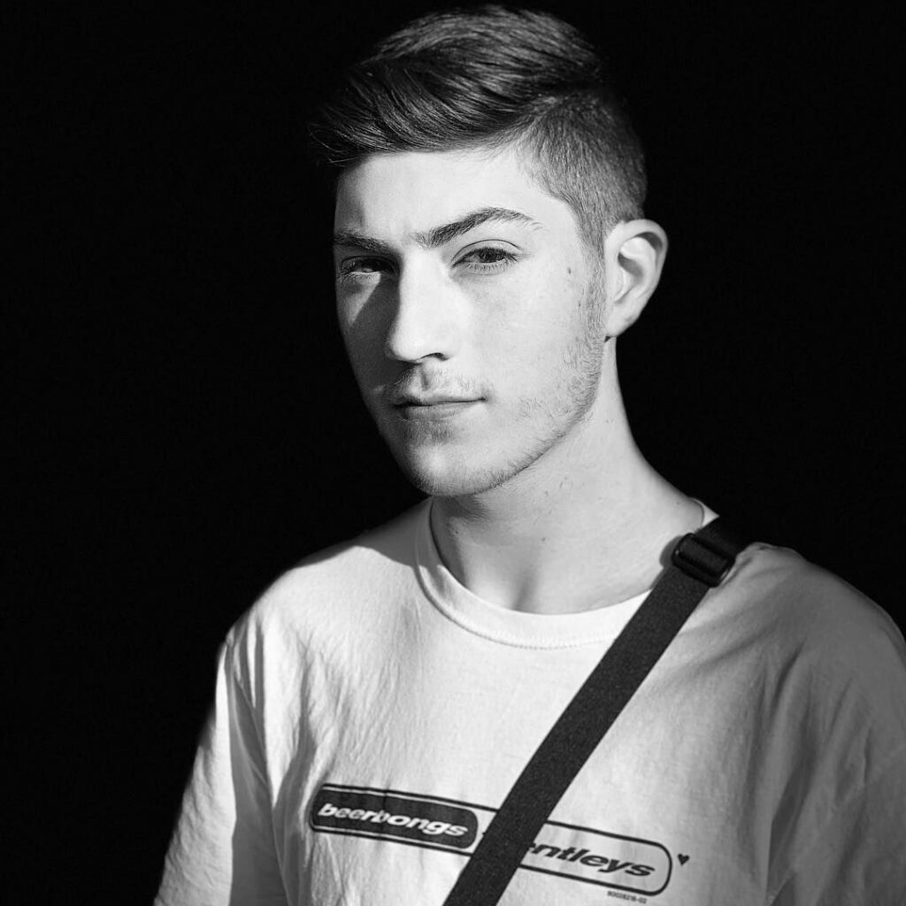 Mason Cook wiki, bio, family, career, net worth, girlfriend, and social ...