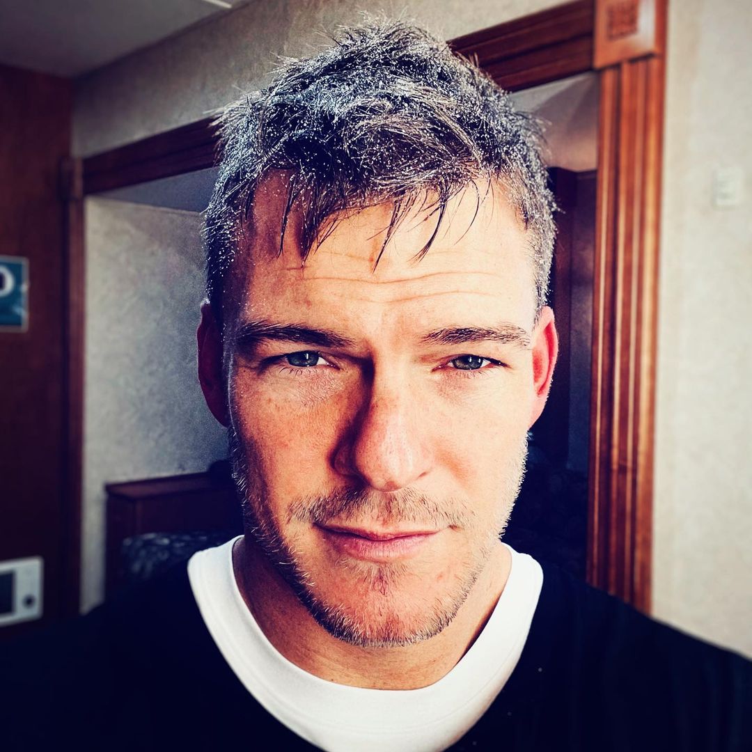 Alan Ritchson Bio, Wiki, Age, Family, Career, Net Worth, and Social Media